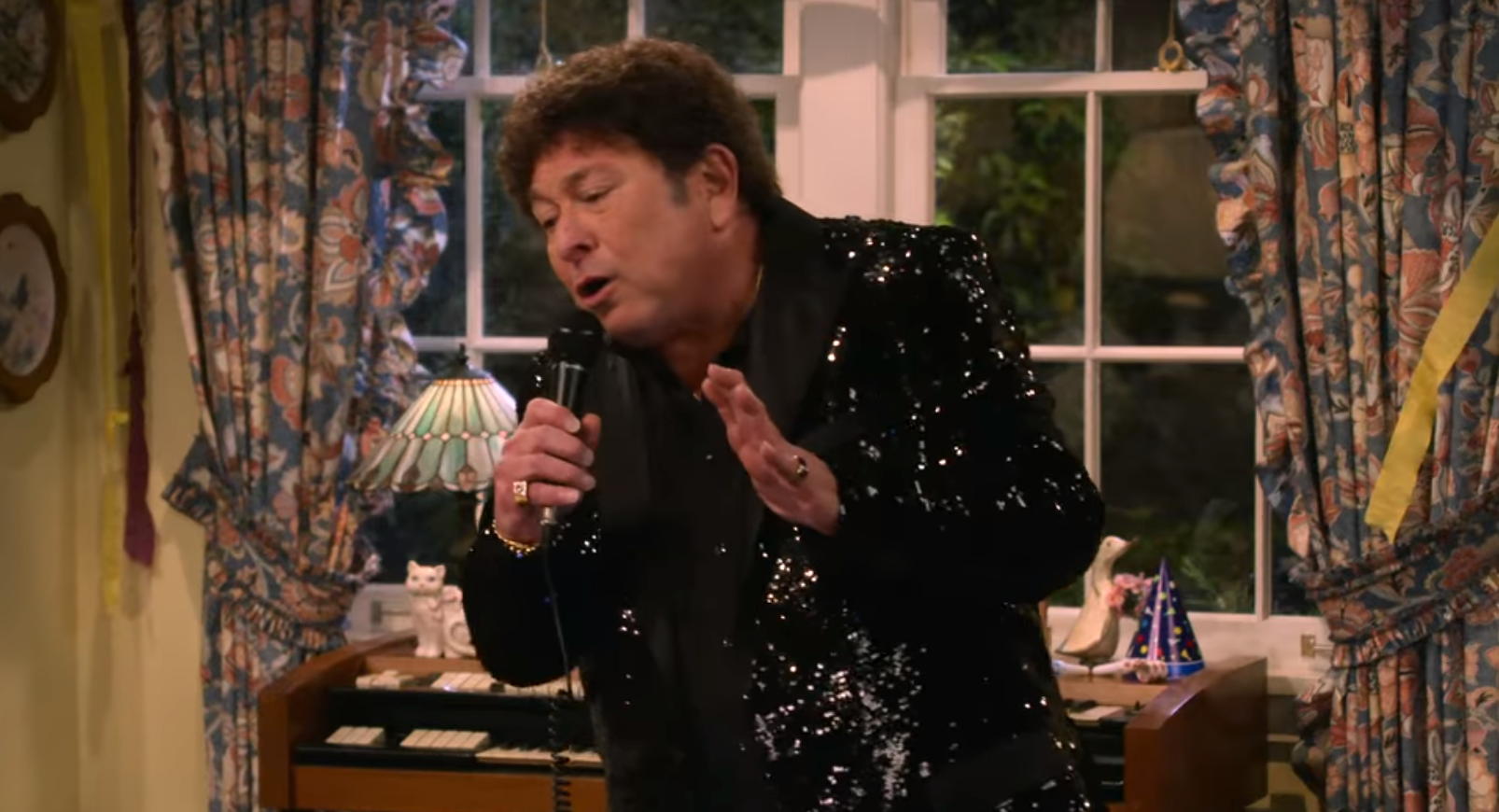 That '90s Show Reveals Where (Almost) Everybody From That '70s Show ...