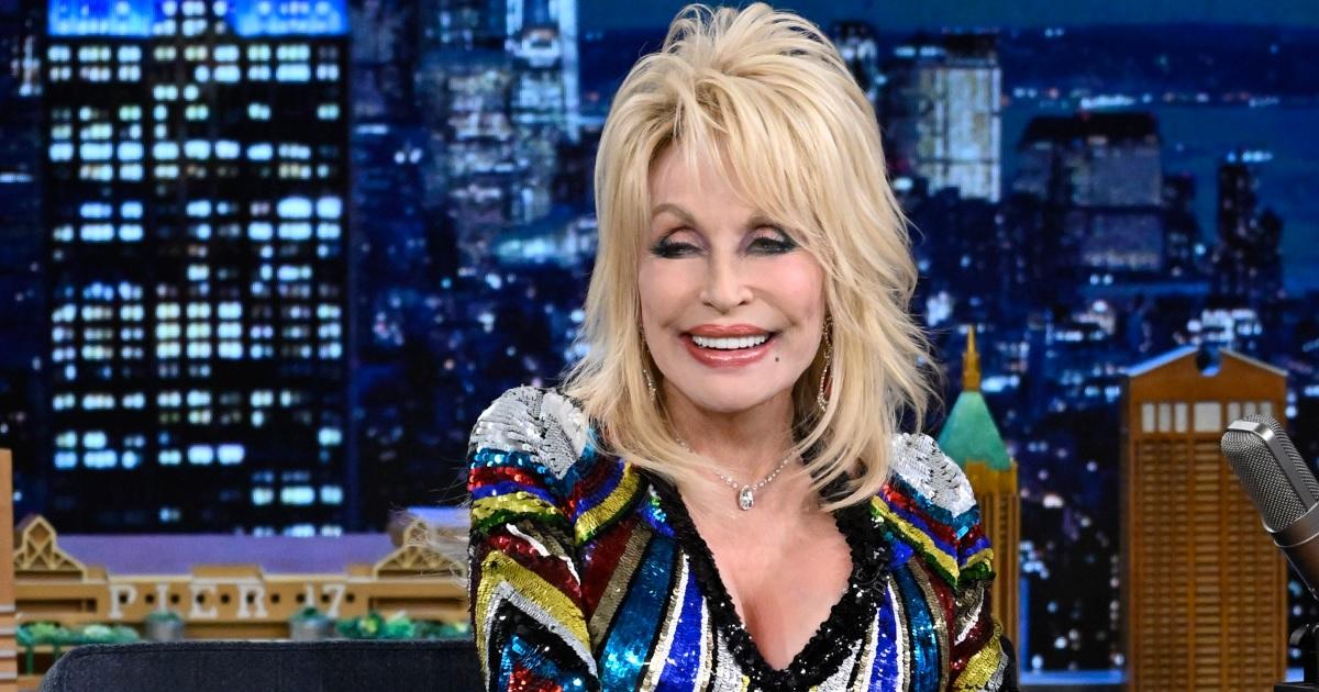 Dolly Parton Shares Rare Photo With Husband
