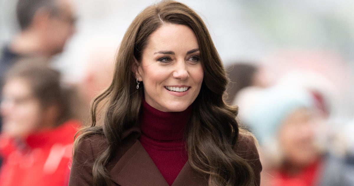 Kate Middleton Seen in Good Spirits With Prince William Amid Photoshop ...