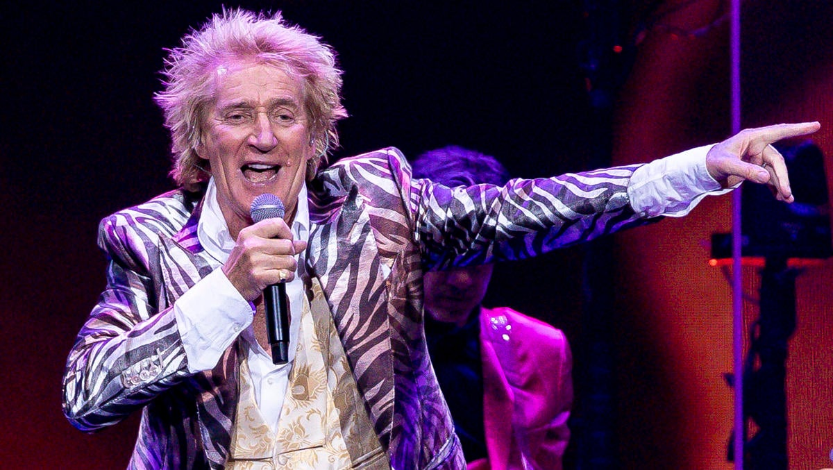 See Rod Stewart's First Photos With His New Grandchildren