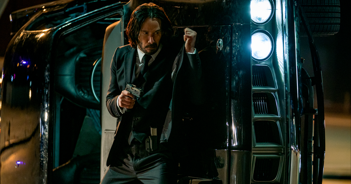 Keanu Reeves Says He Accidentally 'Cut a Gentleman's Head Open' During ...