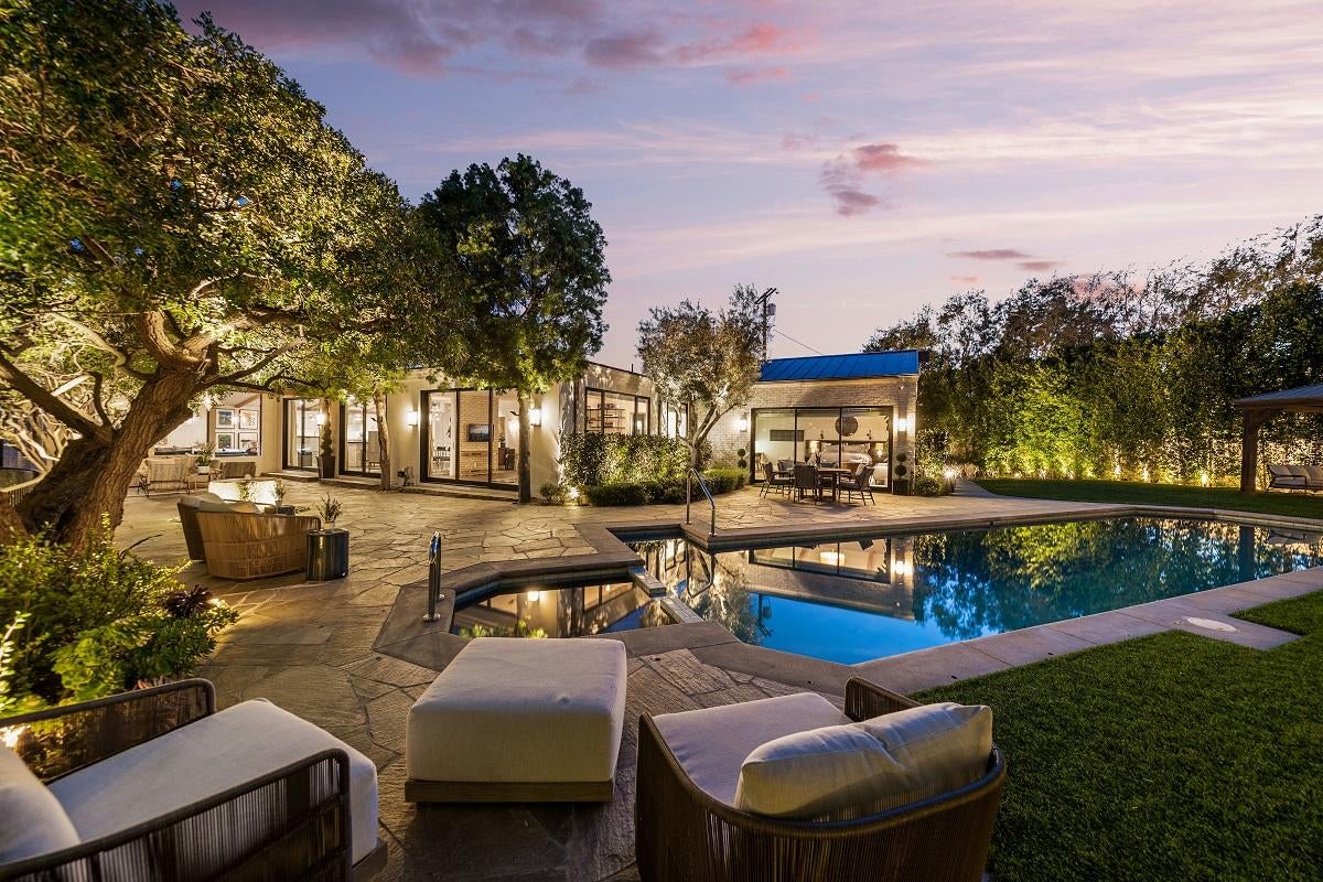See 'Quiet Place' Couple John Krasinski and Emily Blunt's $6M Hollywood ...