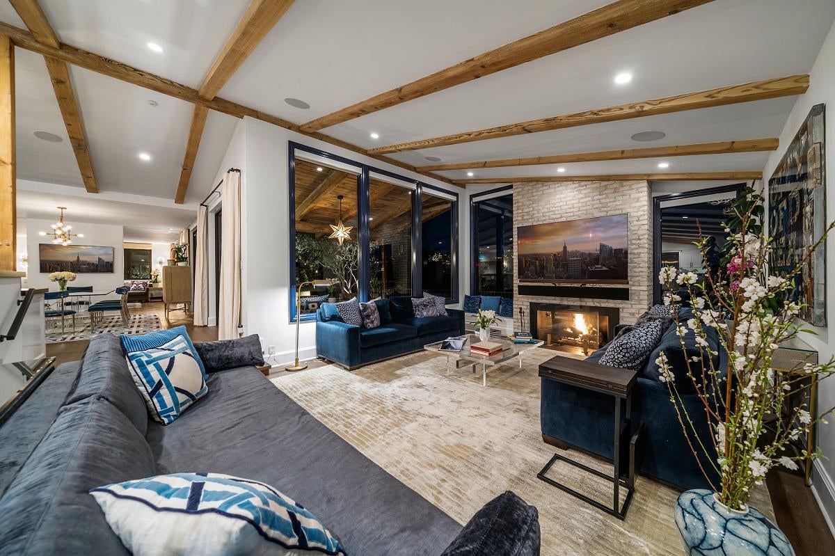 See 'Quiet Place' Couple John Krasinski and Emily Blunt's $6M Hollywood ...