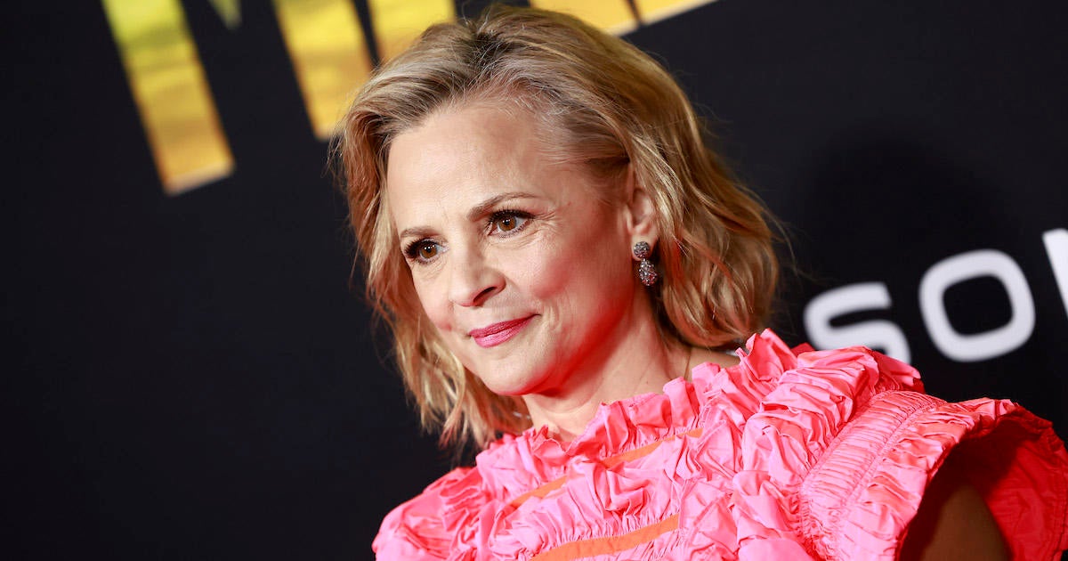 Amy Sedaris Reveals Why She's 'Obsessed' With Her Role on 'The Mandalorian' (Exclusive ...
