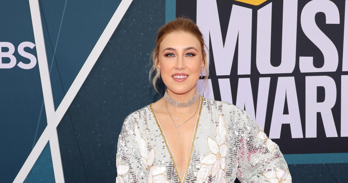 Maddie & Tae's Maddie Font Pregnant With First Baby Maddie & Tae's Maddie Font Pregnant With First Baby