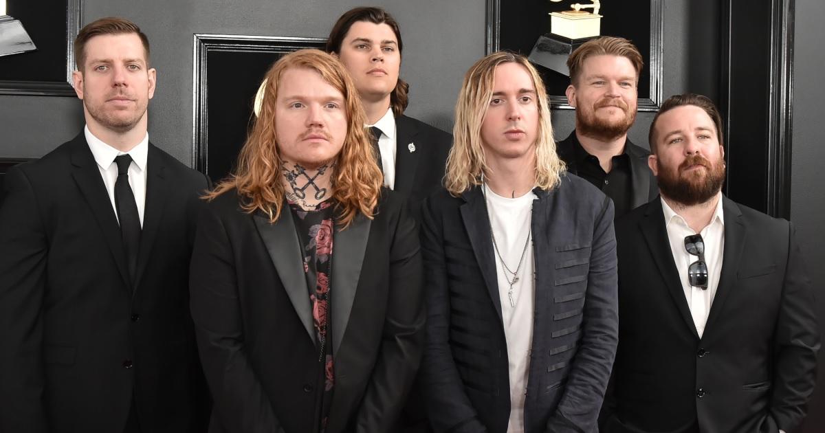 Underoath Kicks out Member After 20 Years