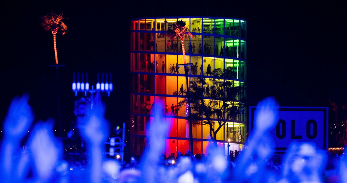 Coachella Acrobat Suffers Serious Fall While Hanging Above Stage