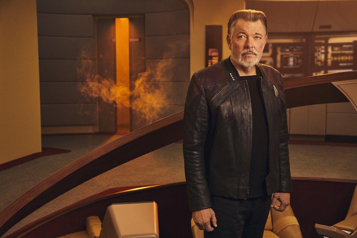 Star Trek: Picard Season Finale Photos Show the Next Generation Crew ...