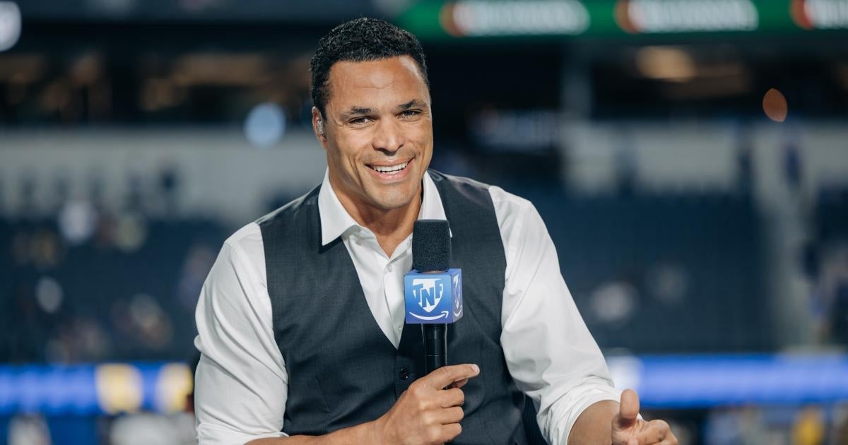 Tony Gonzalez Talks Working on Prime Video's 'Thursday Night Football ...