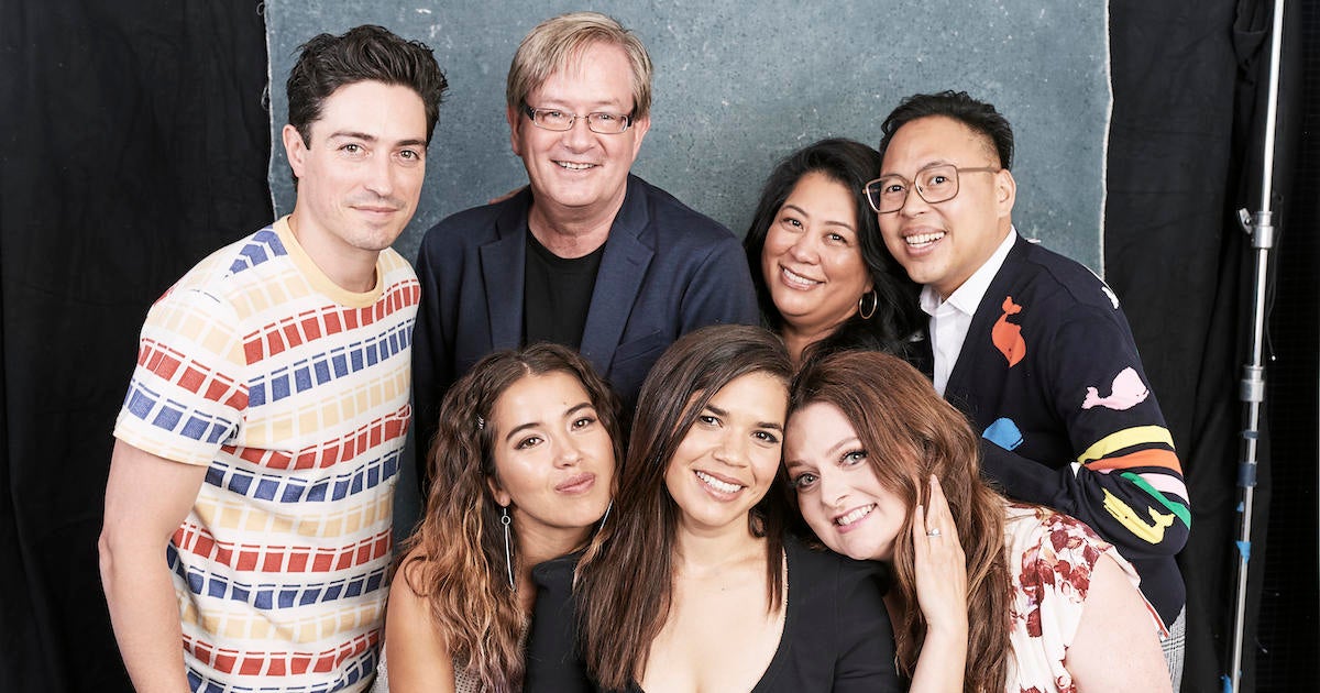 'Superstore' Star Reveals He's Blind in One Eye