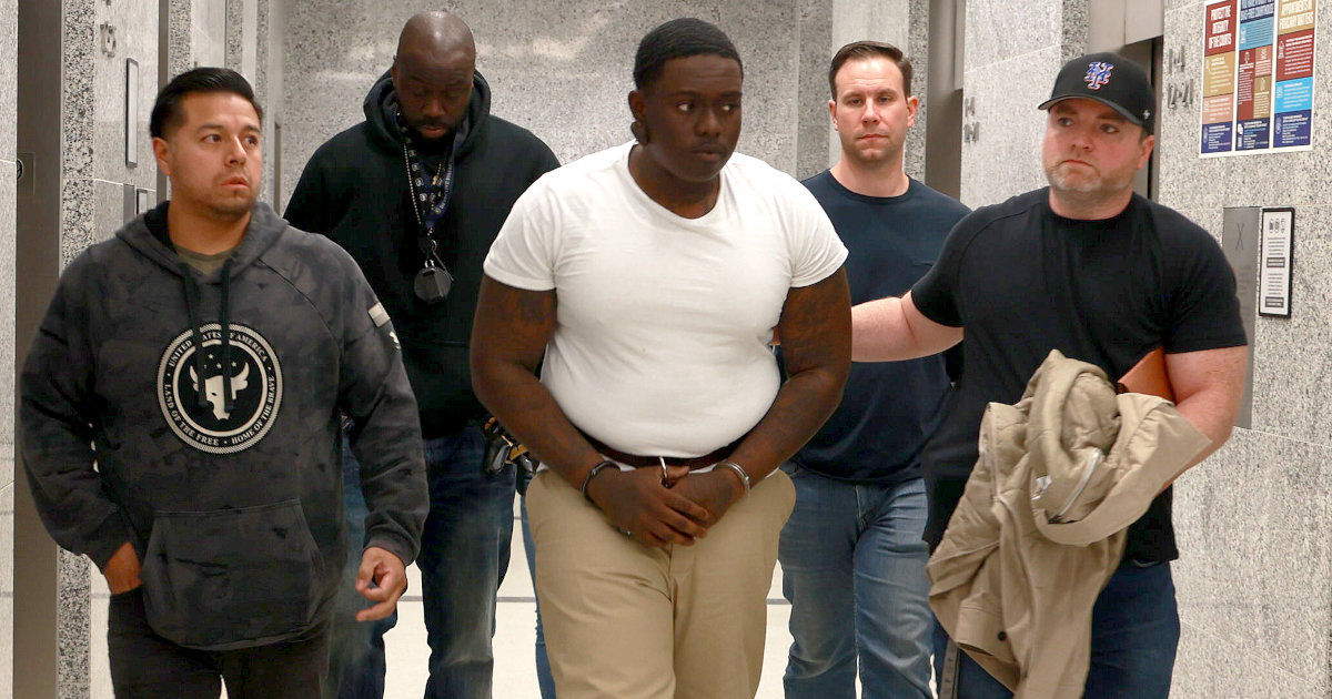 Rapper Sheff G Charged in Gang Shootings Rapper Sheff G Charged in Gang Shootings