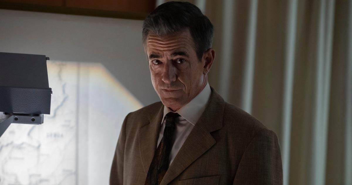 Dermot Mulroney Talks Portraying Real-Life 'American Hero' Robert Ames ...