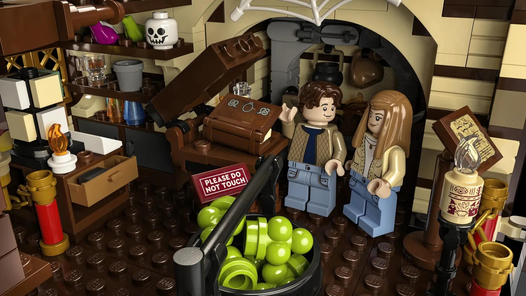 LEGO Ideas Hocus Pocus Set Returns Tonight