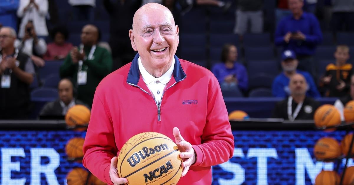 Famed ESPN Announcer Dick Vitale Reveals Throat Cancer Diagnosis 2 ...