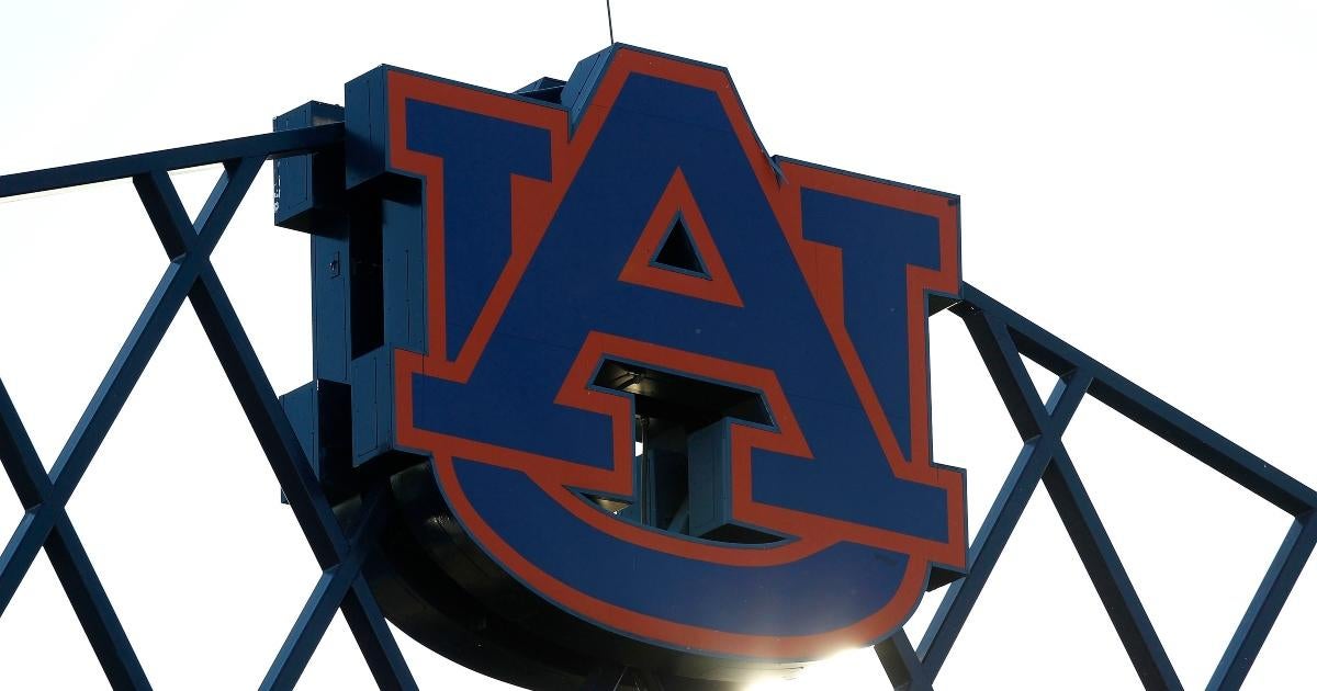 Auburn Cheerleader Lindsay Shiver Allegedly Hired Hitman to Kill ...