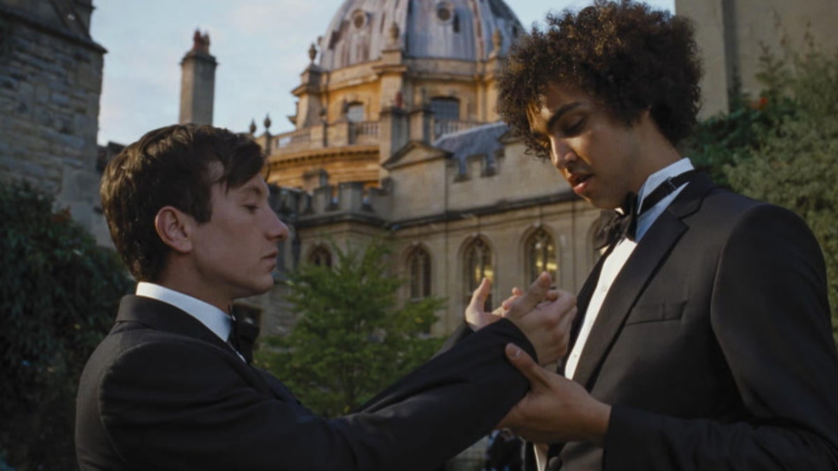 Saltburn Trailer: Barry Keoghan Stars in Emerald Fennell's Promising ...