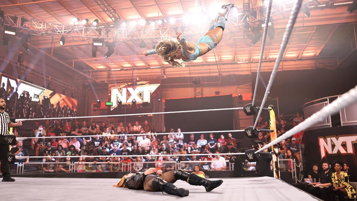 WWE's Tiffany Stratton Felt Elevated After Becky Lynch Match, Has ...