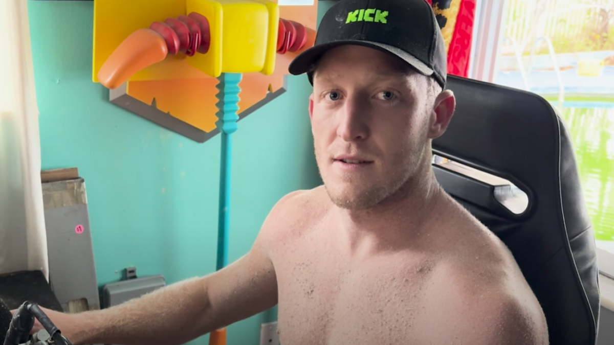 Tfue Comes Out of Retirement to Join Kick