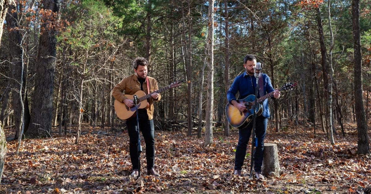 'Fire Country': Wade Bowen Talks CBS Livestream Event and Musical ...