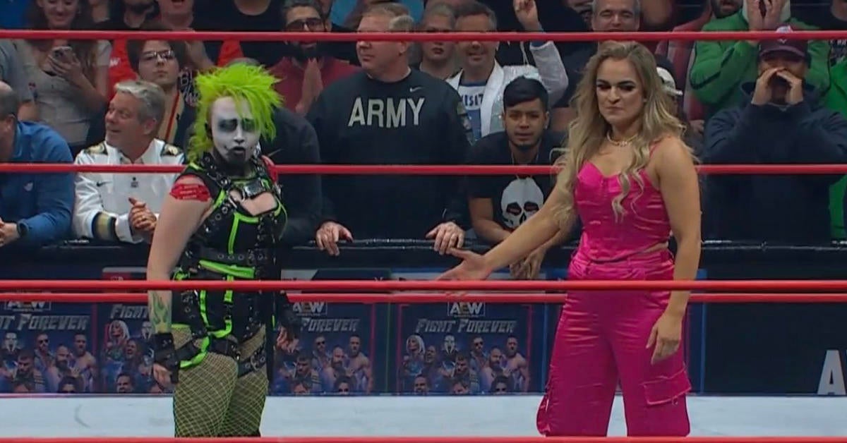 Thunder Rosa Returns and a Star Turns Heel on AEW Collision