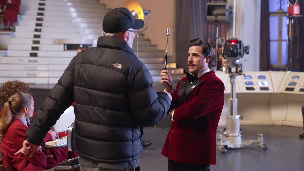 The Hunger Games: The Ballad of Songbirds & Snakes Featurette Brings ...