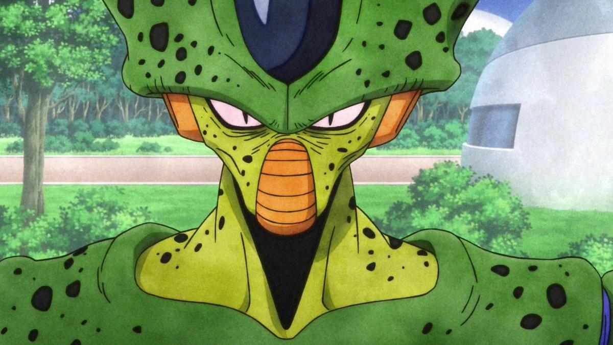 Dragon Ball Z Cosplay Unleashes Cell's First Form