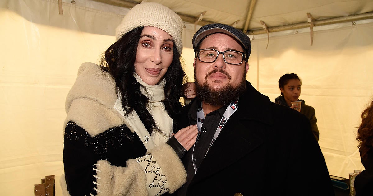 Cher Dramatically Removed From Son Chaz Bono's Wedding Guest List Over ...