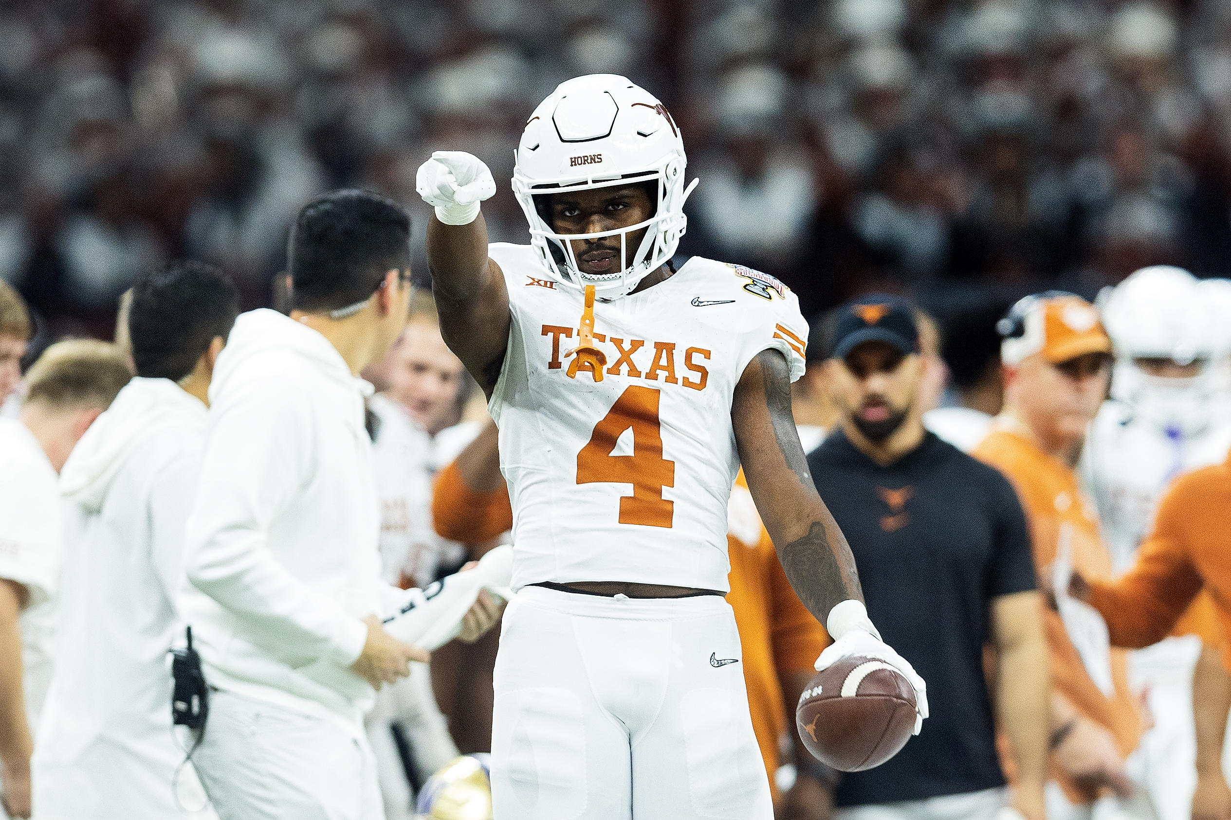 Texas RB CJ Baxter will miss the 2024 season football | Cover 3 Stream ...
