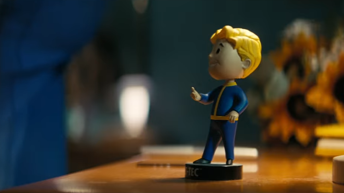 Fallout TV Show's First Trailer Has Bobbleheads, Yao Guai, and More ...