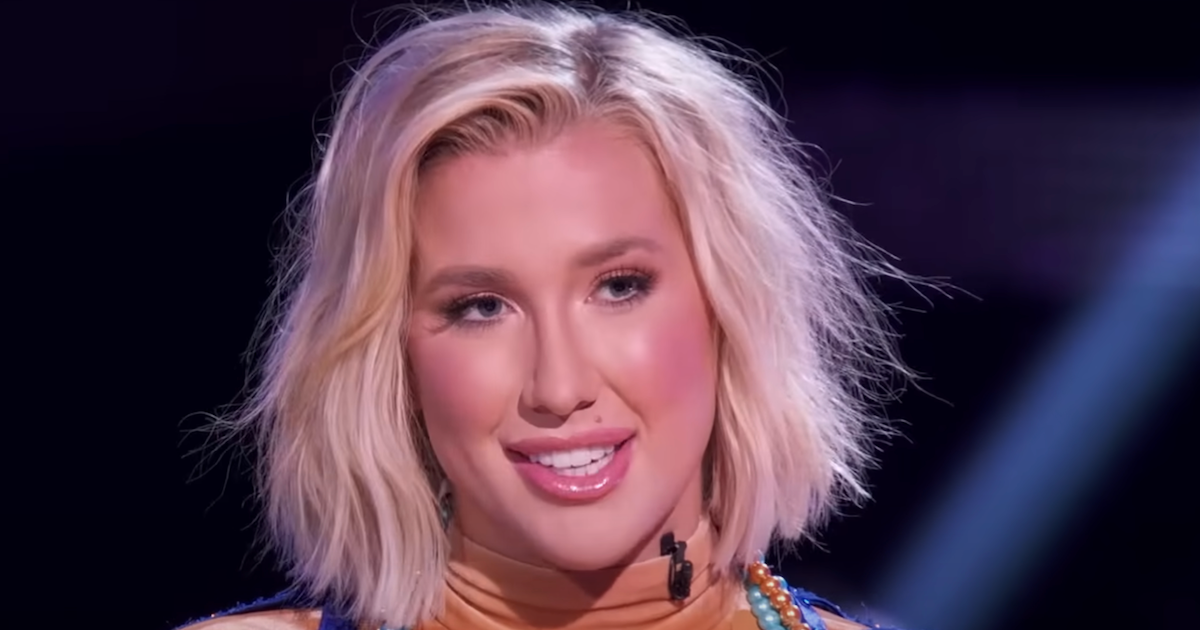 Savannah Chrisley Dedicates Her Awful 'Masked Singer' Performance to ...