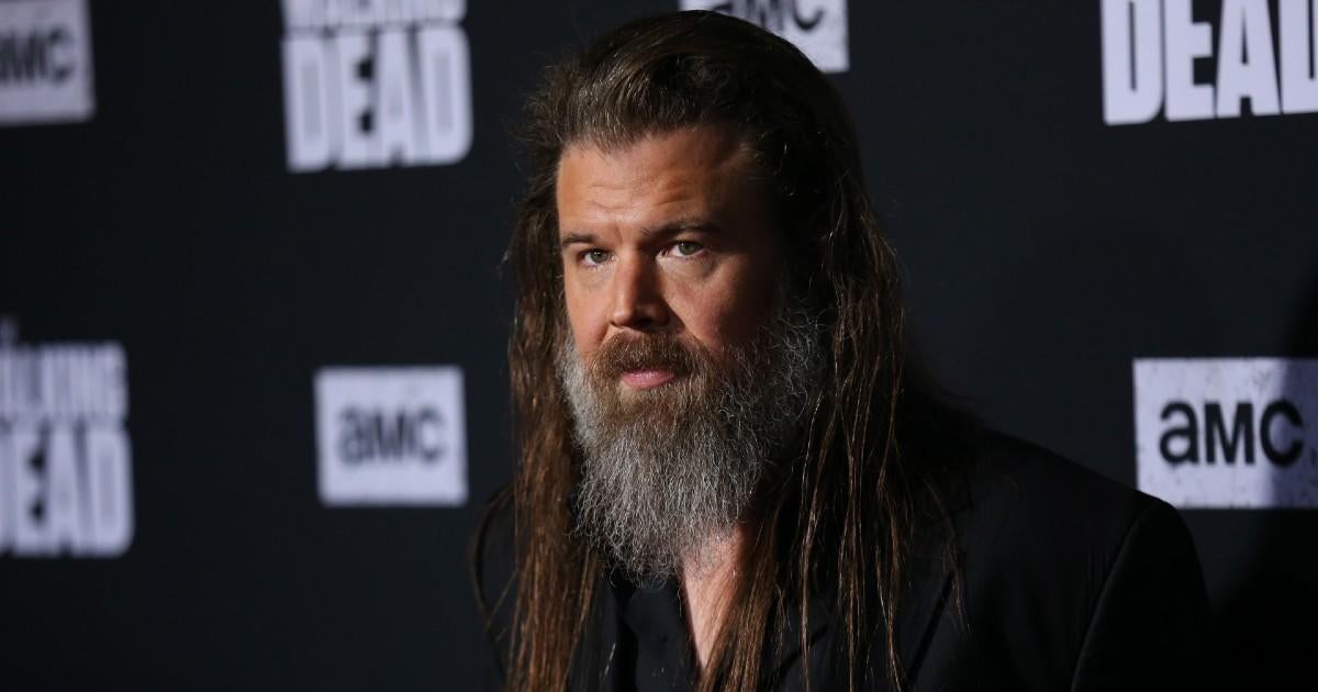 Ryan Hurst Reunites With 'Sons of Anarchy' Creator for Netflix Show ...