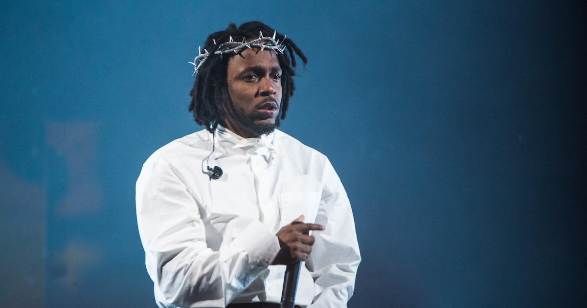 Kendrick Lamar Performs Drake Diss 'Not Like Us' Five Times During 'Pop ...