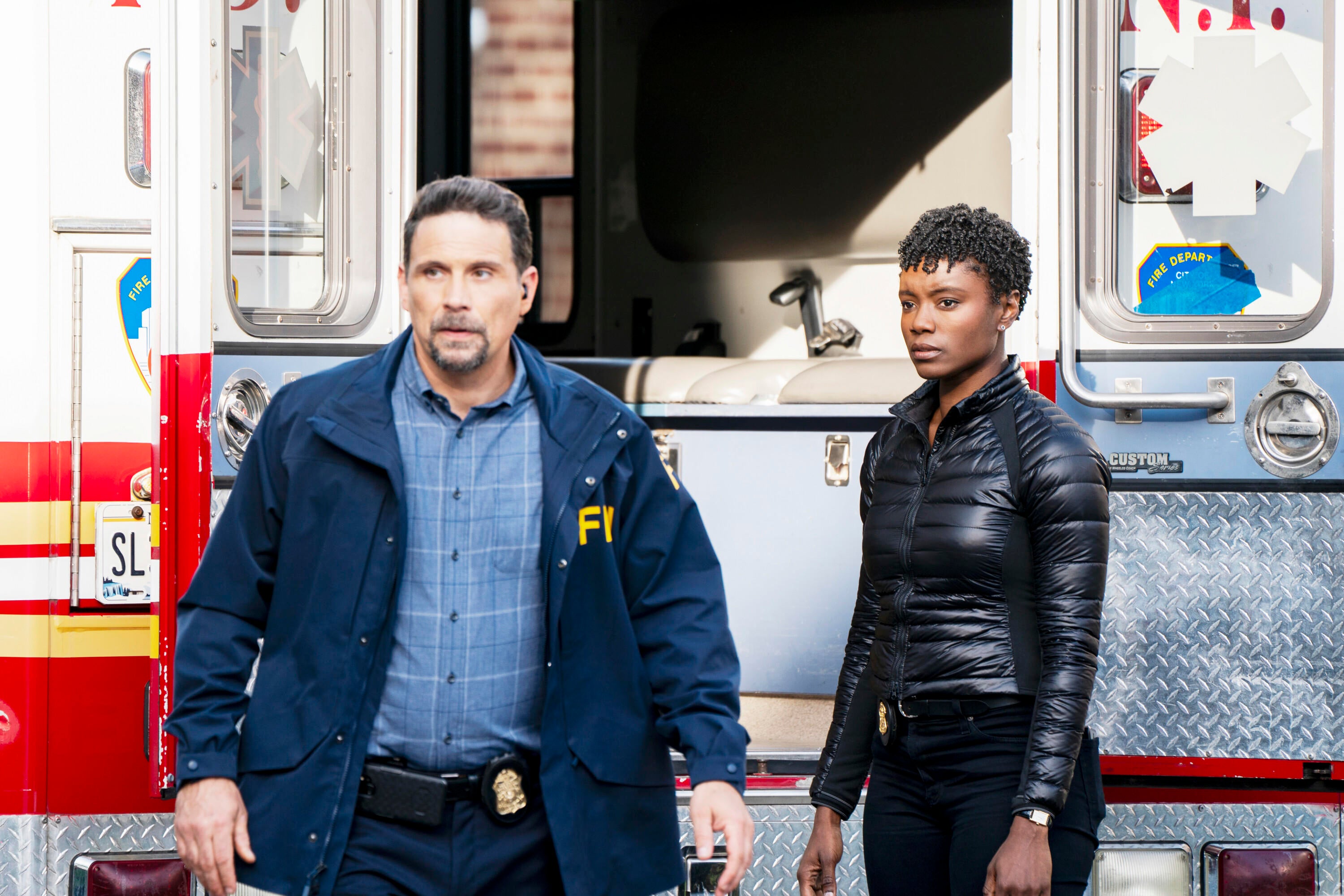 FBI's Jeremy Sisto Breaks Down Impact of Hobbs' Death and Teases Season ...