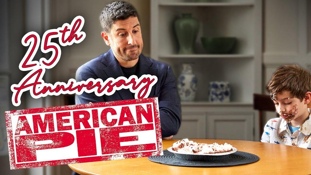 American Pie Star Puts G-Rated Spin on Iconic Scene for Edwards Desserts