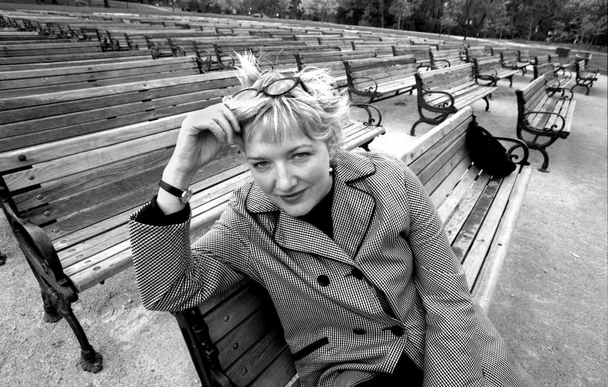 '90s Rock Music Favorite Dies of Brain Aneurysm: Laurie Lindeen Was 62