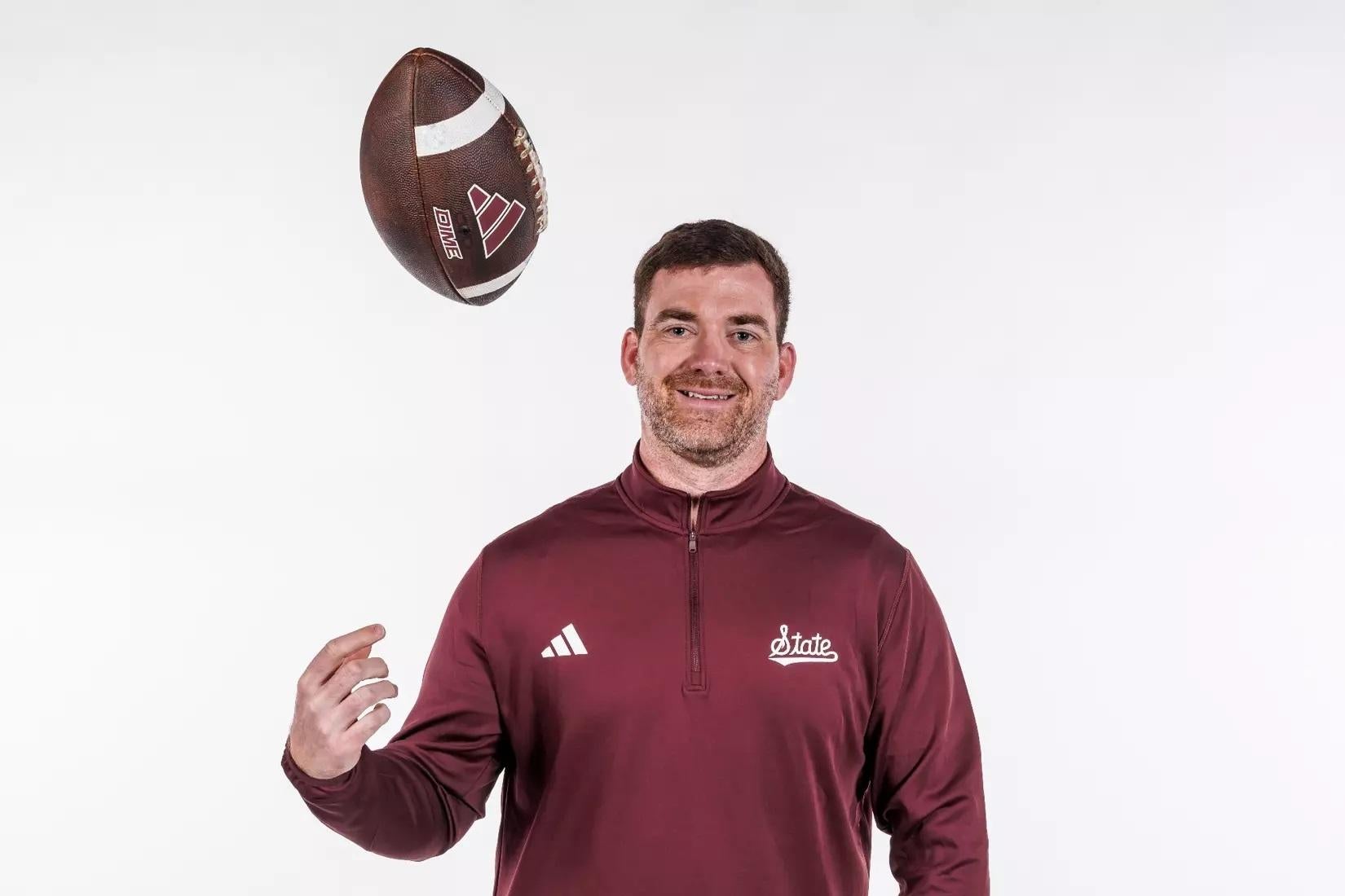 Cooper, Bulldogs retooling tight ends room Stream of General Videos ...