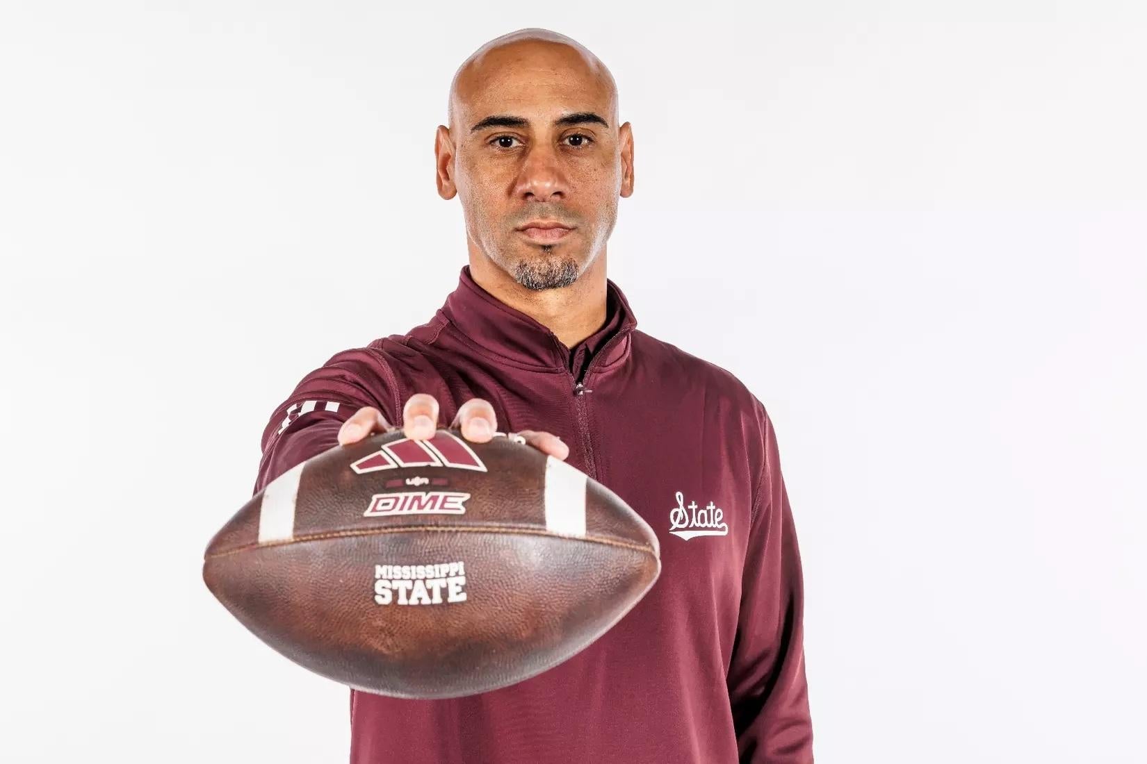 Tucker excited about Bulldog backs Stream of General Videos - CBSSports.com