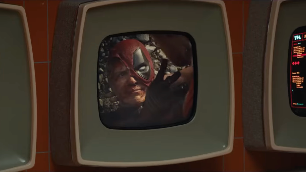 Why Is Thor Crying in Deadpool & Wolverine? Director Says "I Don't F ...