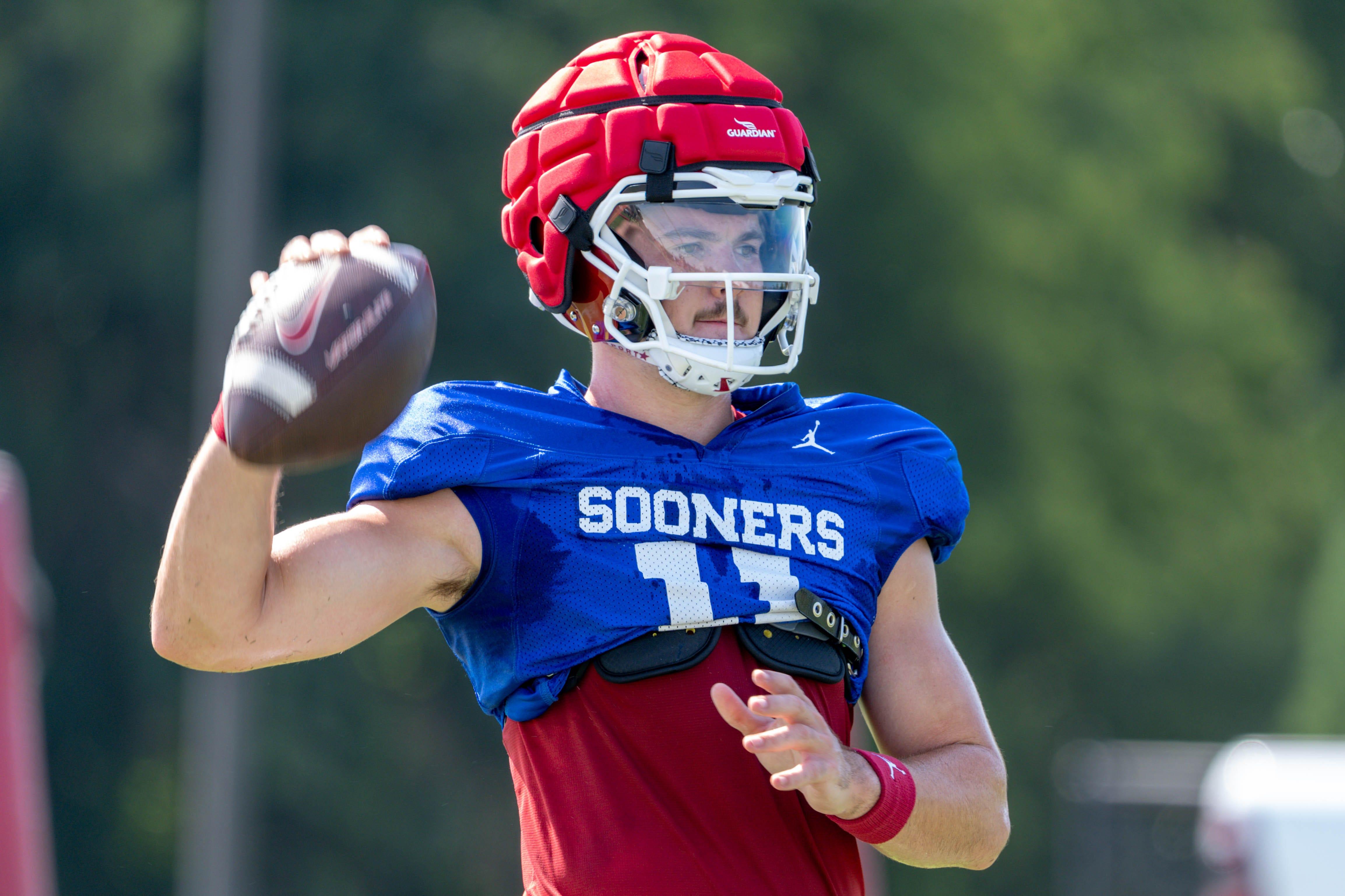 Brent Venables on QB Jackson Arnold's fall camp development Stream of ...