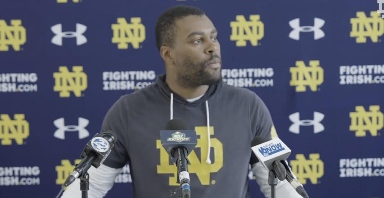 Mike Mickens on Xavier Watts: 'He Approaches it as a Pro' Stream of ...