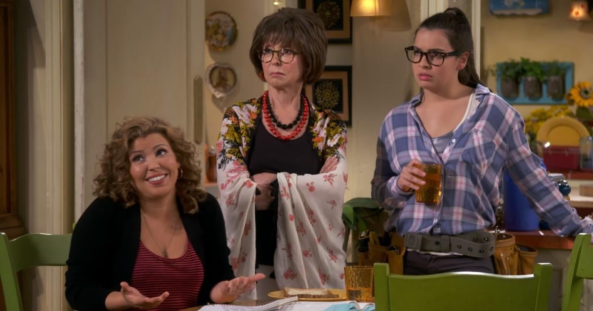 'One Day at a Time' Cast to Reunite at Charity Table Read