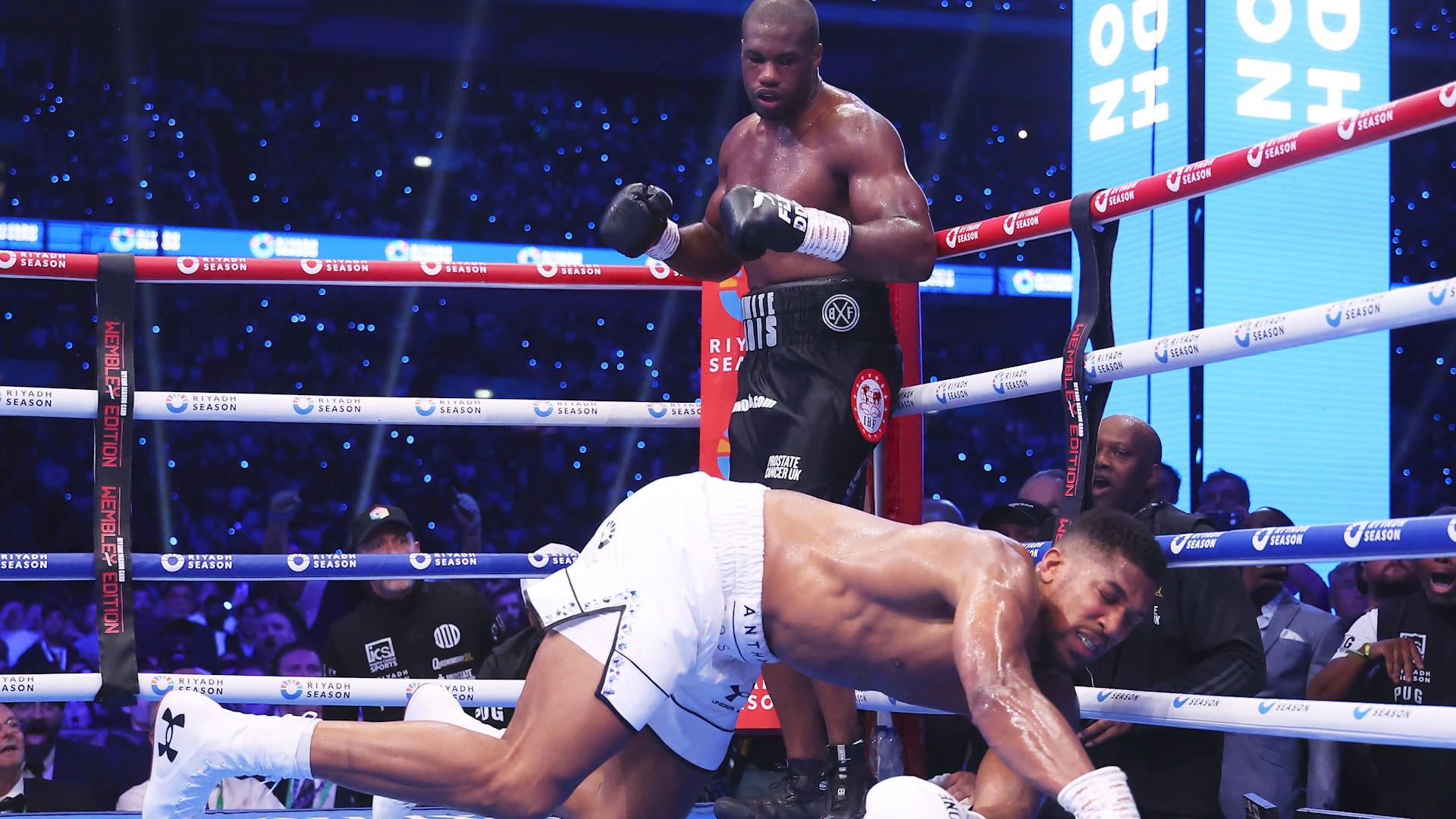 Daniel Dubois Upsets Anthony Joshua Via 5th Round KO Stream of Boxing - CBSSports.com