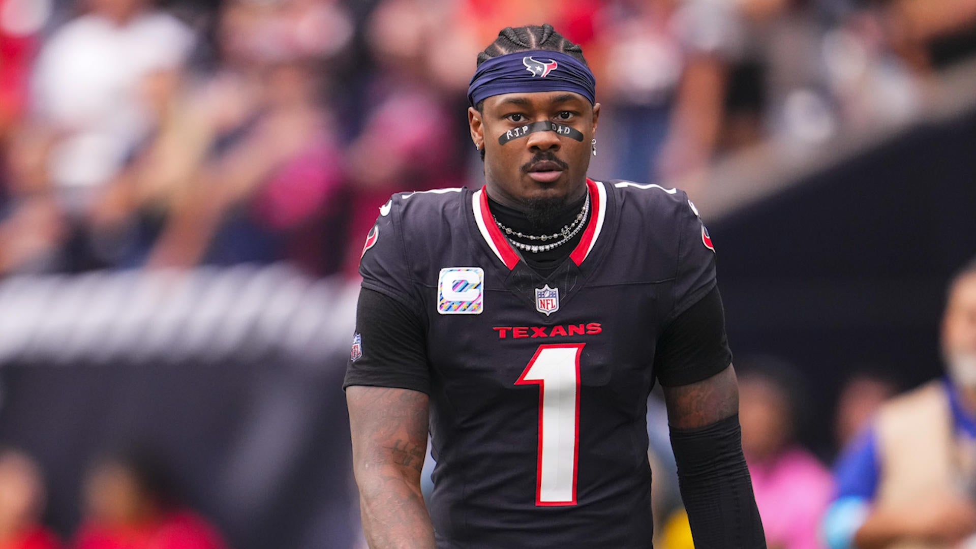 Texans wide receiver Stefon Diggs (Torn ACL) out for season Stream of ...