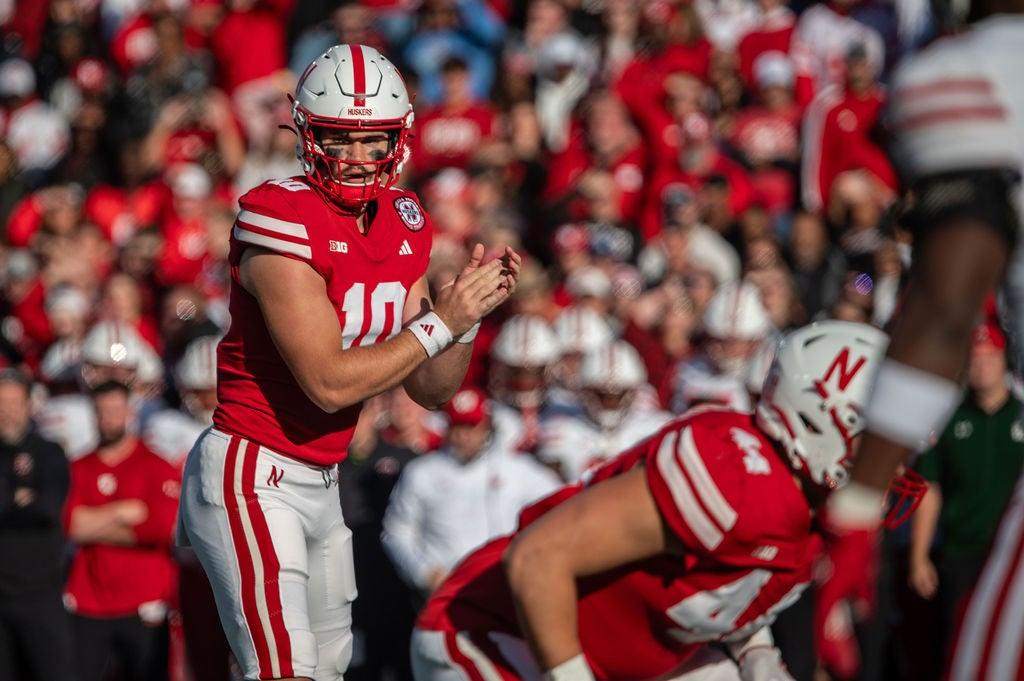 Nebraska's Heinrich Haarberg makes move to tight end Stream of General ...
