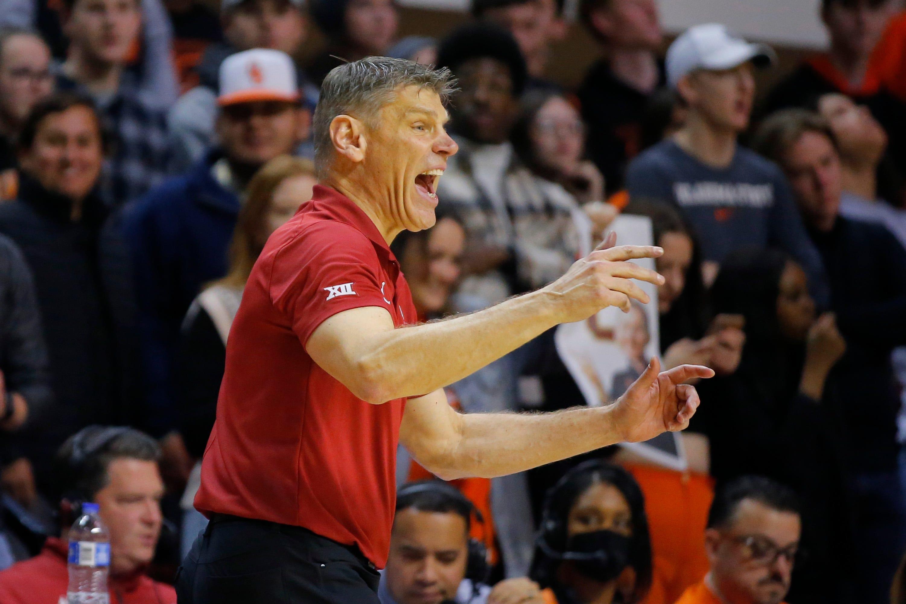 Porter Moser previews the return of Bedlam in Oklahoma City Stream of ...