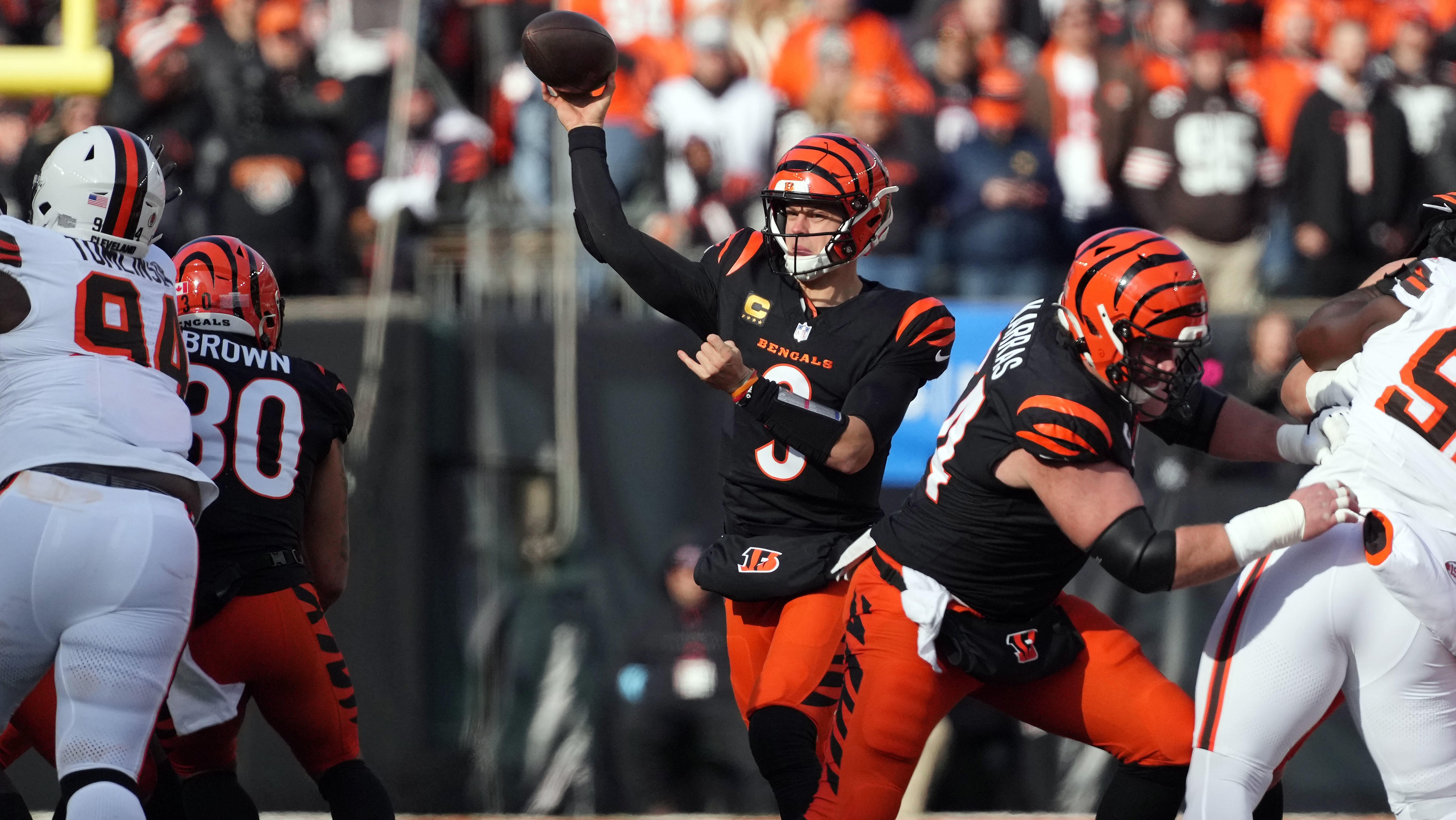 MUST SEE: Joe Burrow flings TD pass just before belly flop Stream of ...