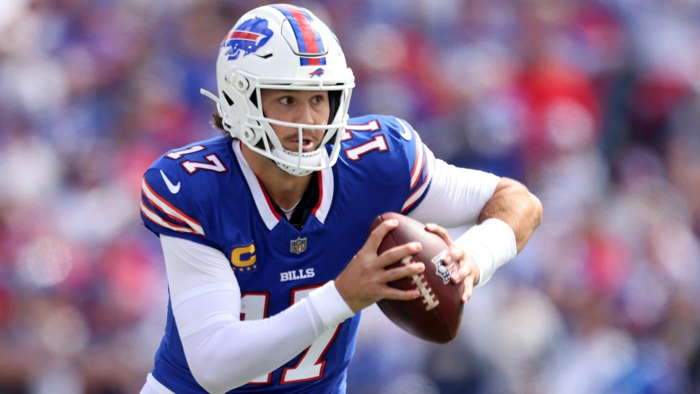 Josh Allen and Keon Coleman work some magic on this scramble drill ...