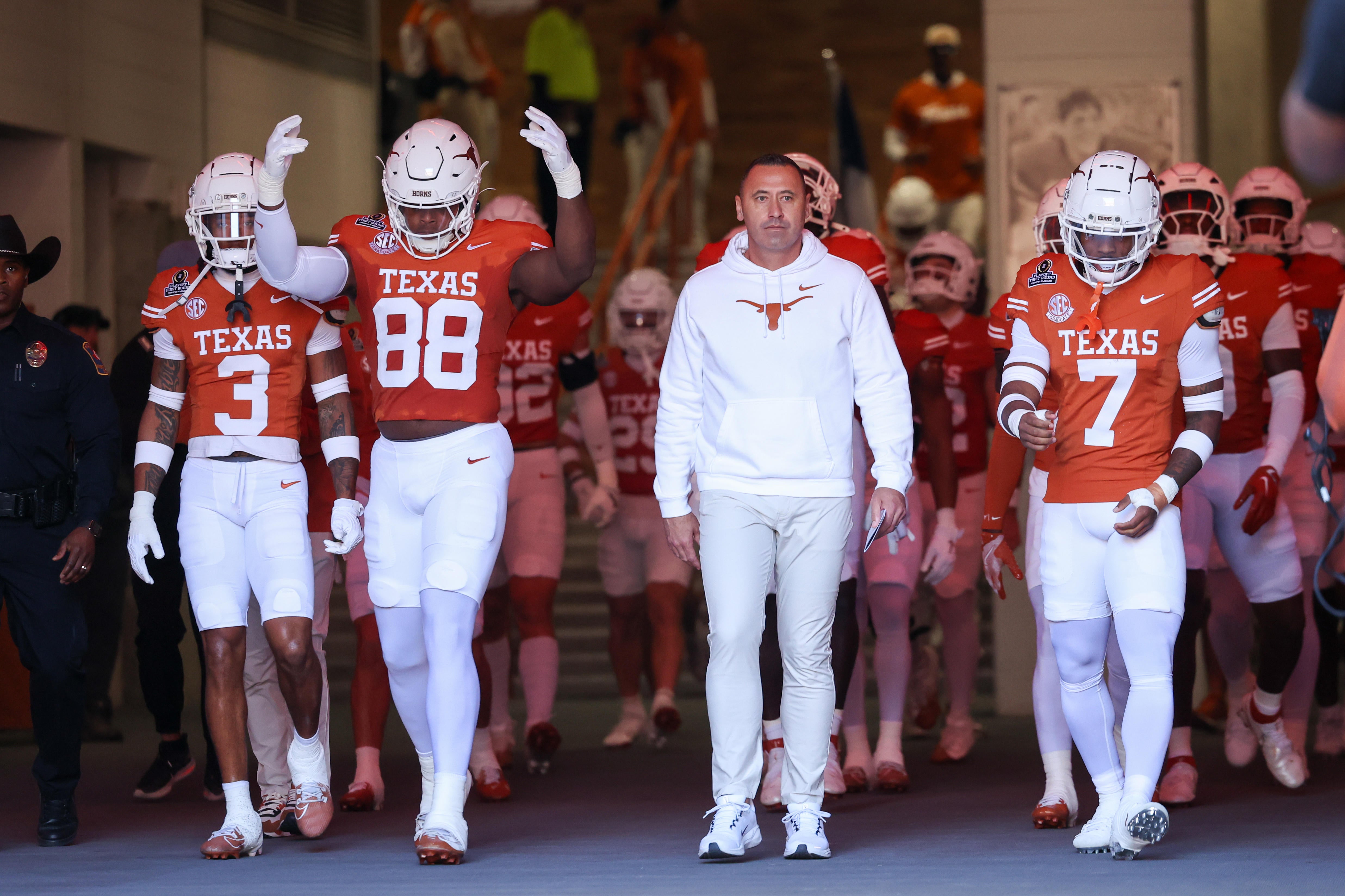 Texas is a massive favorite against Arizona State | Pate State Game ...