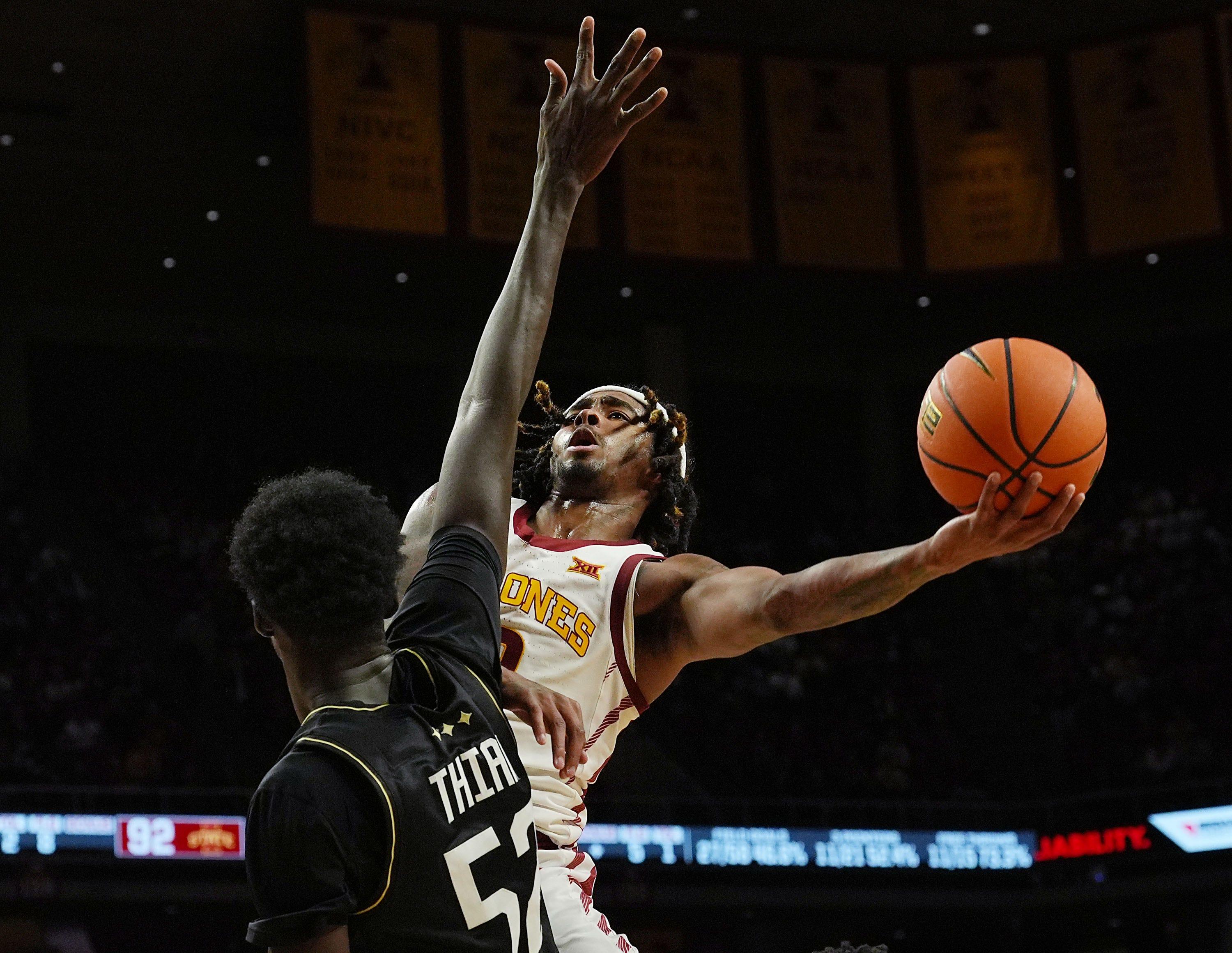 How Iowa State's guards are effective attacking the rim Stream of NCAA ...