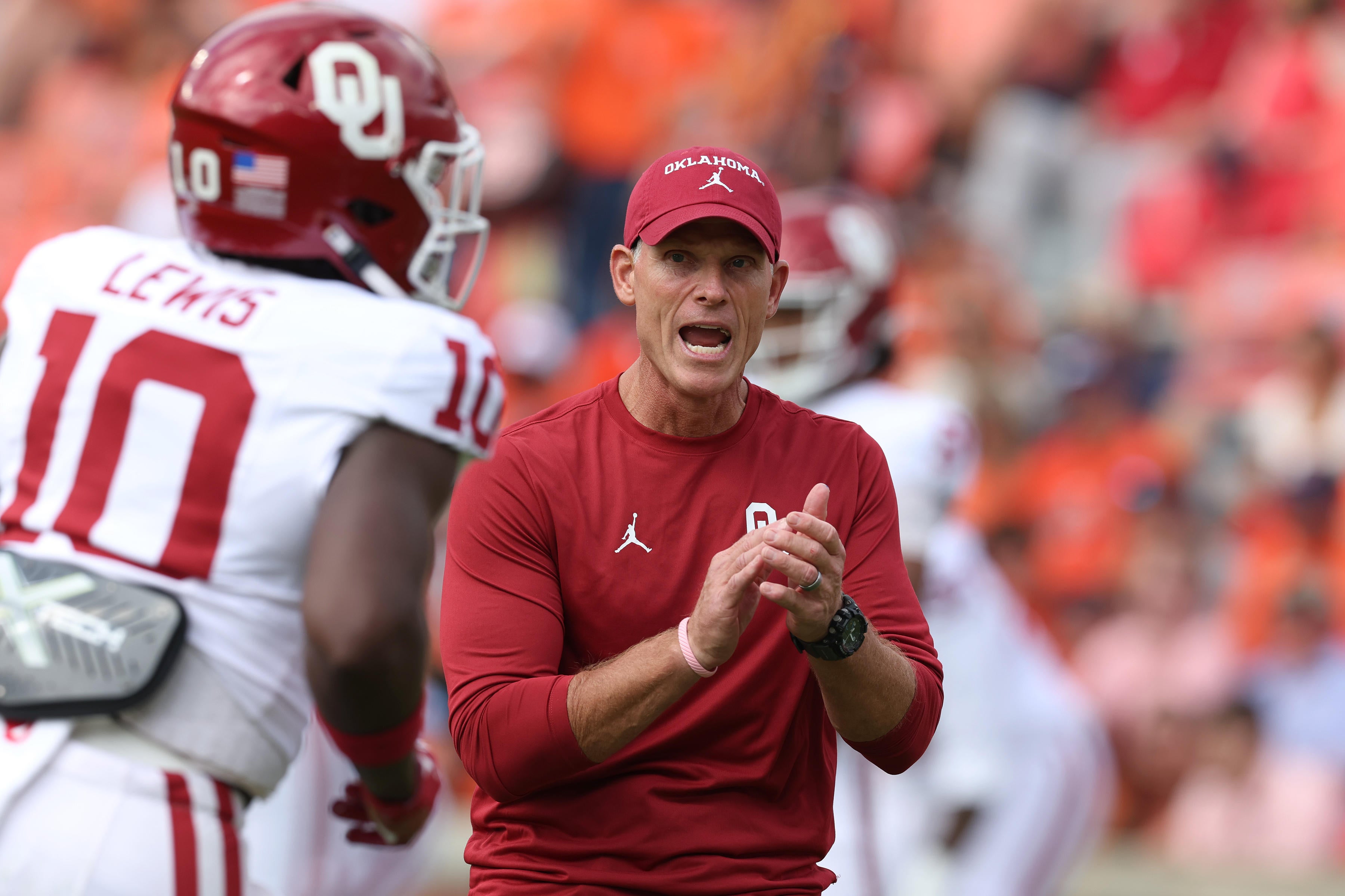 Brent Venables to take over defensive play-calling in 2025 | Cover 3 ...